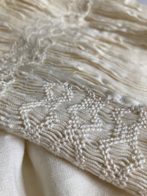 English Smocking – Ruth Singer